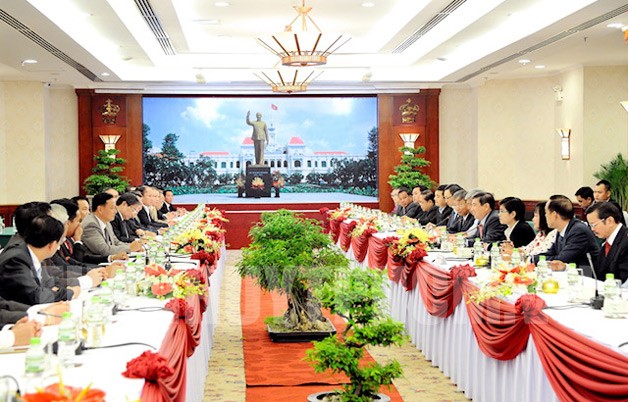Đưa quan hệ TPHCM và 3 tỉnh Trung Lào đi vào chiều sâu và chiều rộng