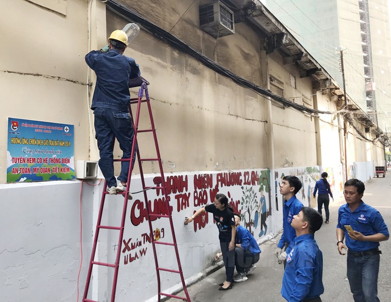 Nhiều hoạt động hưởng ứng chiến dịch Giờ Trái đất