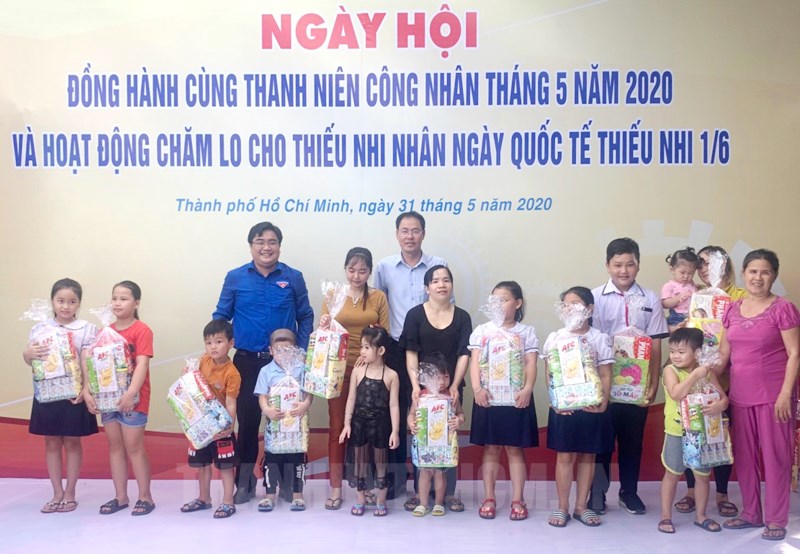 Hành động vì trẻ em