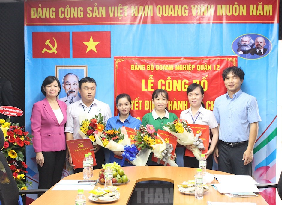 Quận 12: Thành lập thêm 1 Chi bộ Đảng trong doanh nghiệp ngoài nhà nước