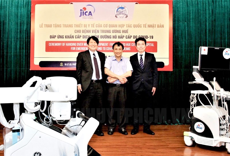 JICA hỗ trợ 3 thiết bị y tế với tổng trị giá 50 triệu yen phòng chống các dịch bệnh COVID-19
