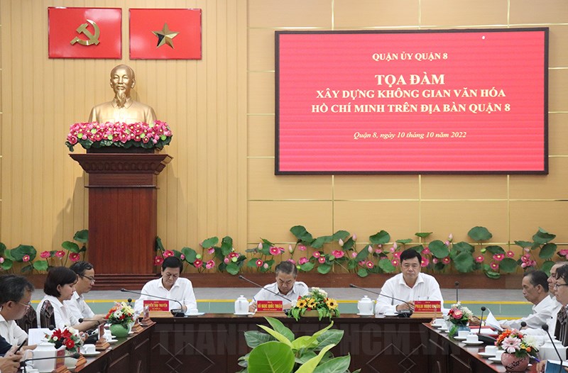 Quận 8: Tổ chức tọa đàm xây dựng không gian văn hóa Hồ Chí Minh