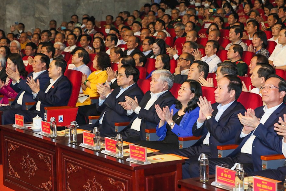 "Cả nước chung tay vì người nghèo" bằng những hành động thiết thực