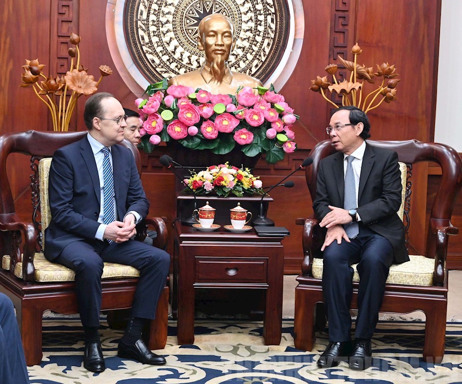 Bí thư Thành ủy TPHCM Nguyễn Văn Nên tiếp tân Đại sứ Nga tại Việt Nam