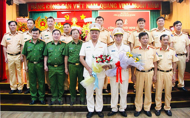 Thượng Tá Trần Trung Hiếu Giữ Chức Trưởng Phòng Cảnh Sát Giao Thông đường Bộ đường Sắt Công An 