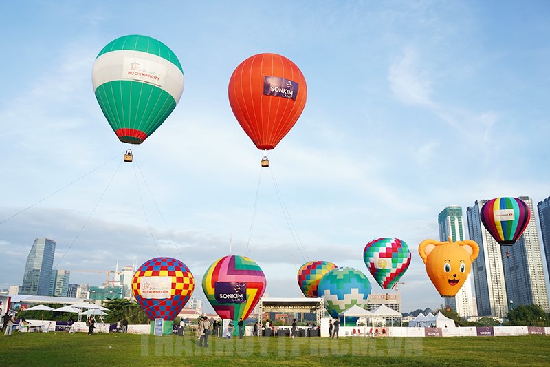 TPHCM tổ chức nhiều hoạt động văn hóa, nghệ thuật, mua sắm, du lịch hấp ...