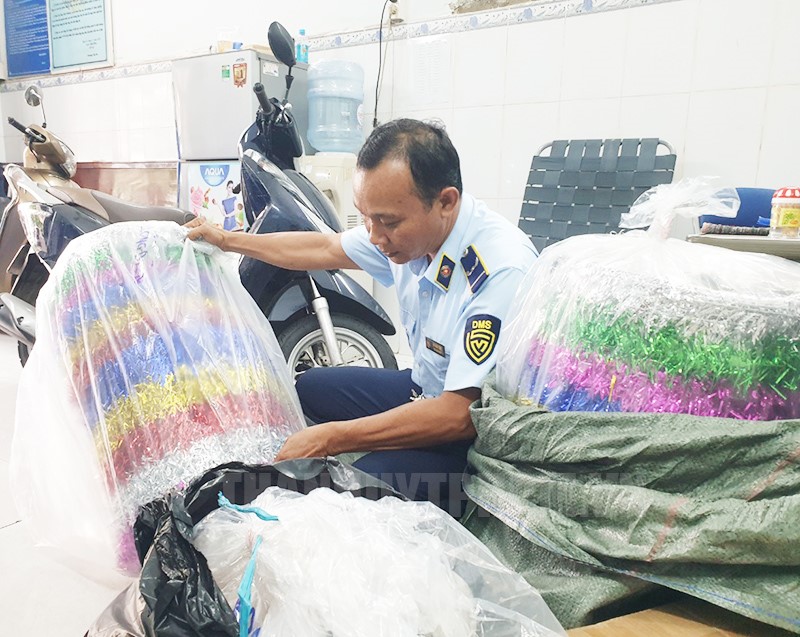 Thu giữ gần 1500 cái lồng đèn trung thu không rõ nguồn gốc, xuất xứ