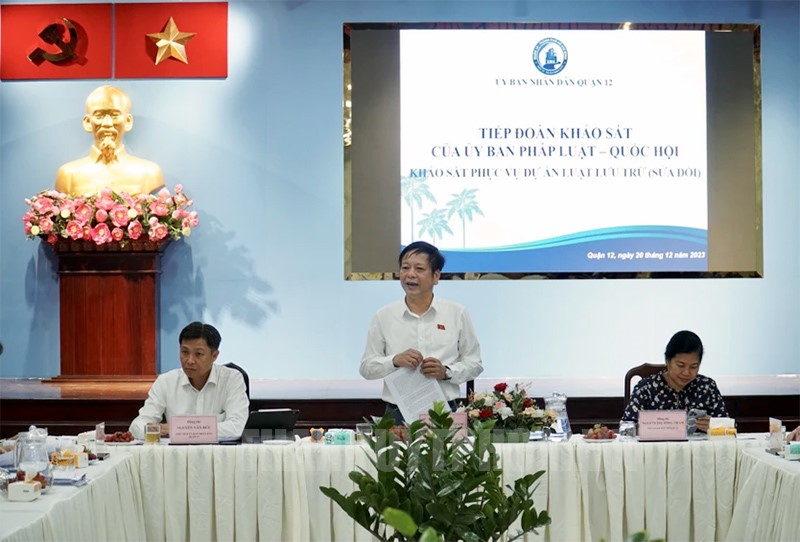 Quận 12: Kiến nghị có thêm chức danh công chức cấp xã, phường thực hiện công tác văn thư, lưu trữ