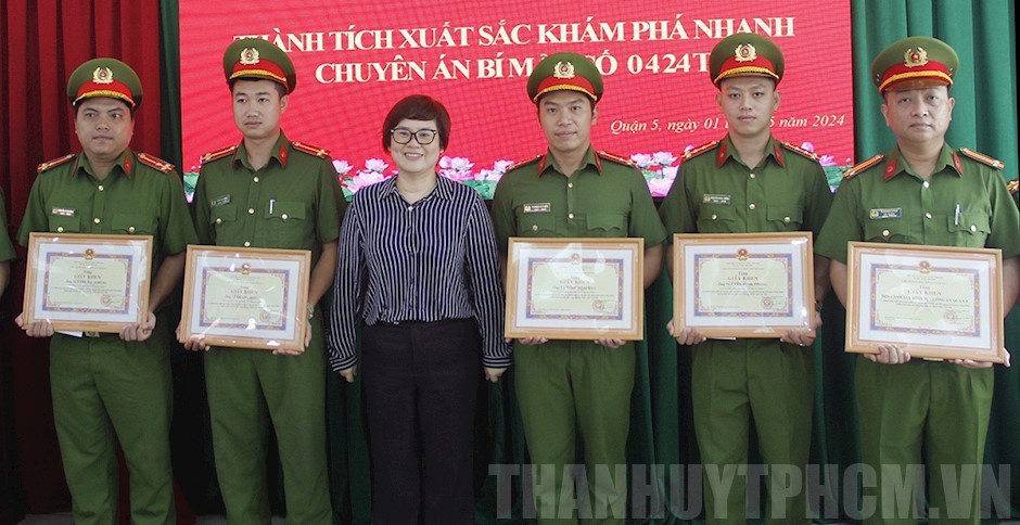 Khen thưởng đột xuất cho 10 tập thể, cá nhân tham gia khám phá và bắt ...