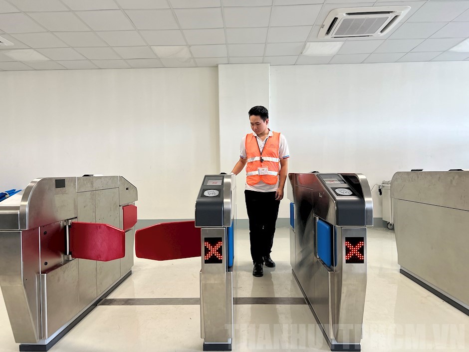 Lắp đặt và đào tạo vận hành hệ thống thu phí tự động thuộc tuyến Metro số 1