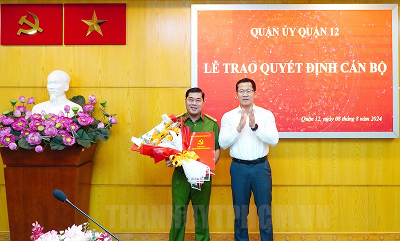 Đồng chí Nguyễn Tuấn Kiệt tham gia Ban Chấp hành Đảng bộ, Ban Thường vụ Quận ủy Quận 12