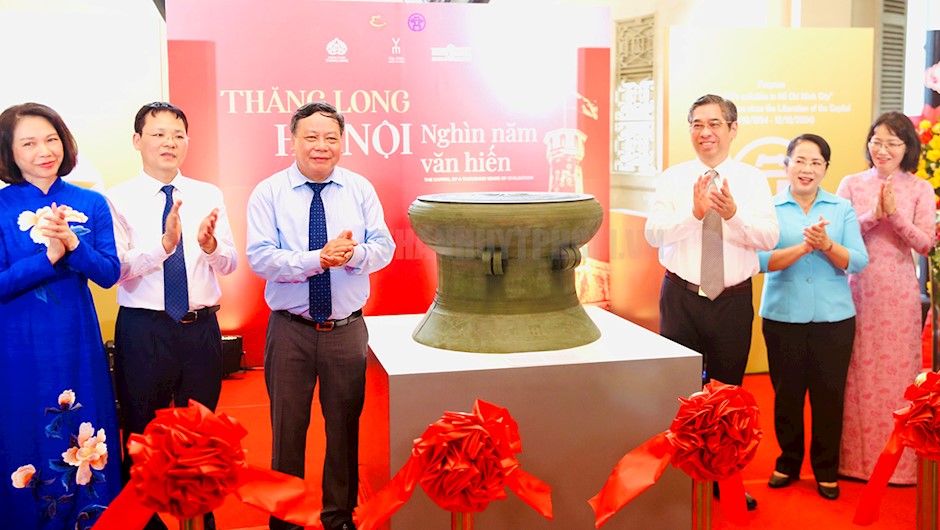 Trưng bày, giới thiệu những giá trị văn hóa độc đáo của Thủ đô Hà Nội ...