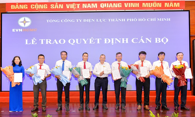 EVNHCMC điều động và bổ nhiệm các cán bộ quản lý
