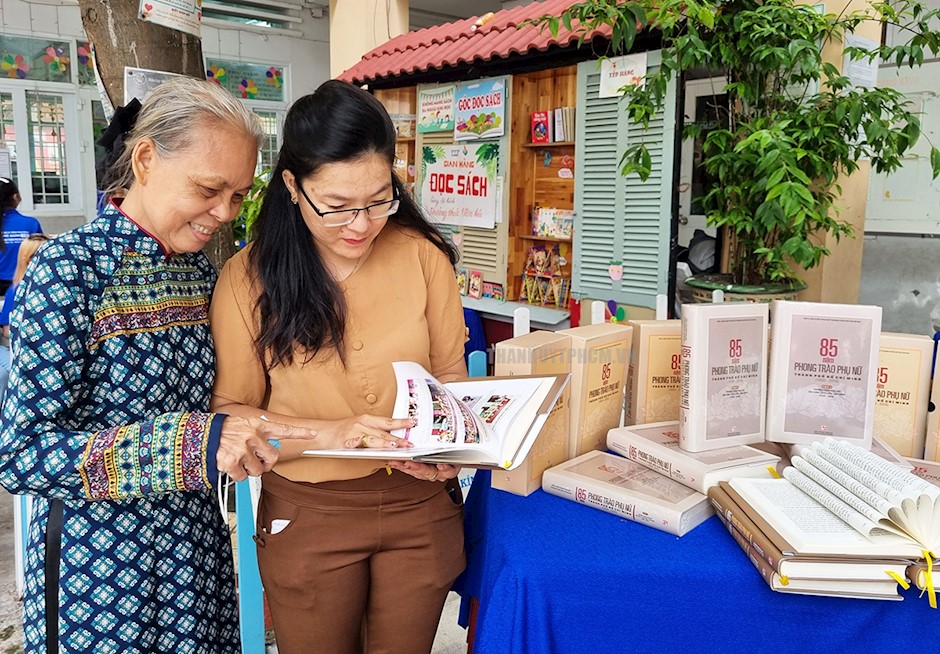 Những đóng góp thầm lặng, cao đẹp của người cán bộ phụ nữ cơ sở