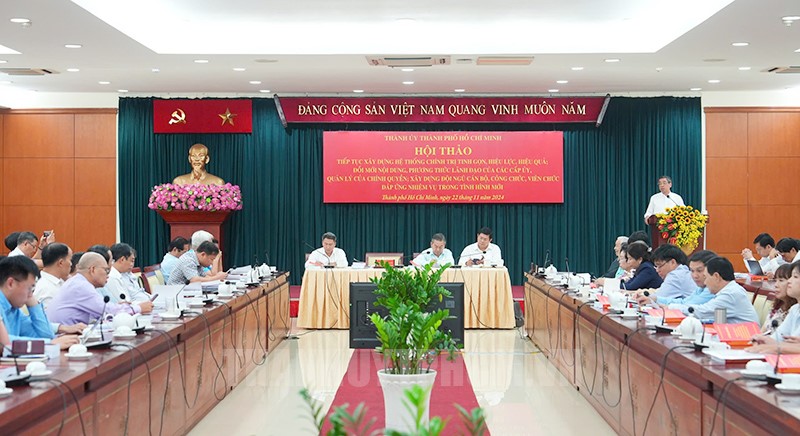 Xây dựng đội ngũ cán bộ, công chức, viên chức đáp ứng nhiệm vụ trong tình hình mới