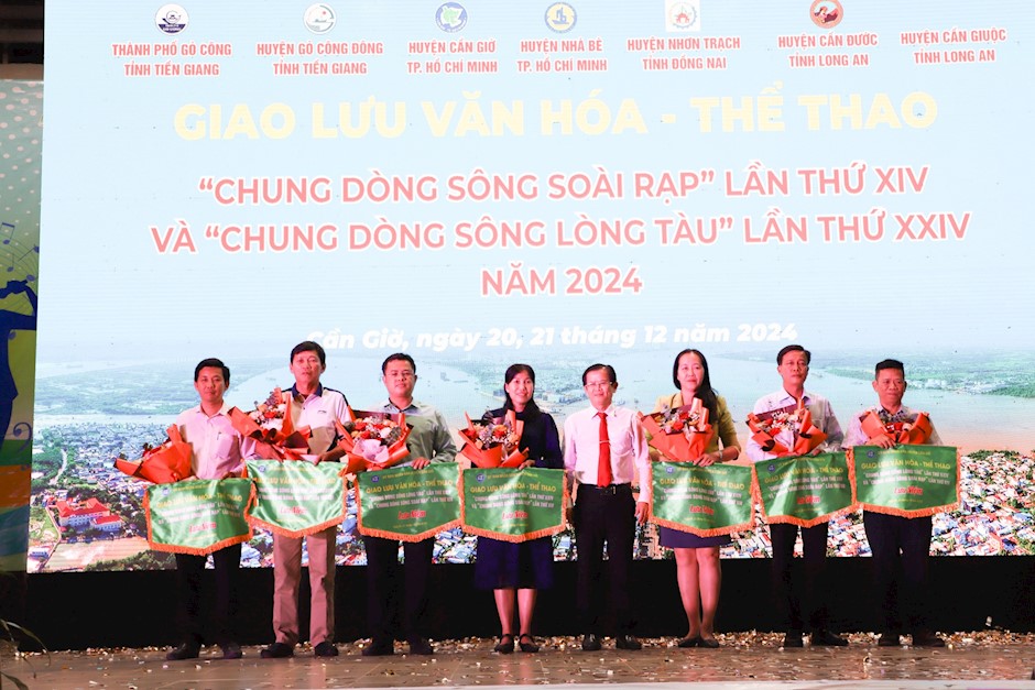 Liên hoan văn hóa - thể thao “Chung một dòng sông Lòng Tàu” và “Chung ...