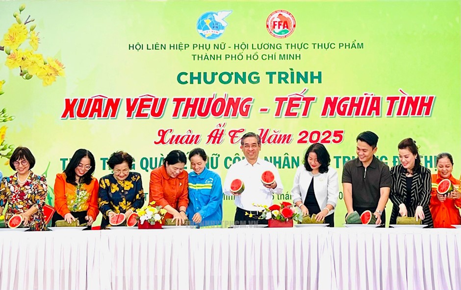 “Xuân đoàn kết - Tết Nghĩa tình” – Nhiều người được vui xuân, đón Tết