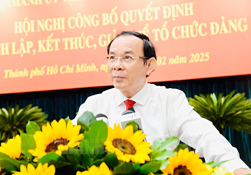 Xây dựng bộ máy tinh gọn, mạnh, hiệu năng, hiệu lực, hiệu quả, đáp ứng ...