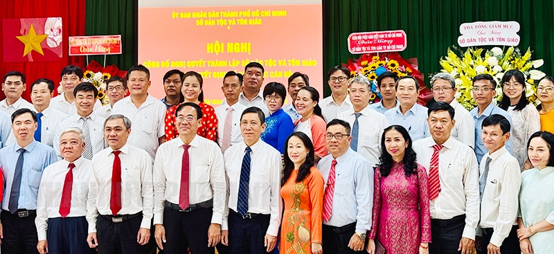 Công bố Nghị quyết thành lập Sở Dân tộc và Tôn giáo TPHCM