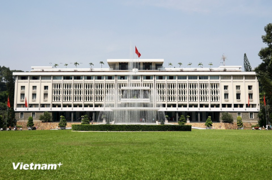 Dinh Độc Lập - biểu tượng lịch sử vĩnh cửu của TP Hồ Chí Minh và của dân tộc