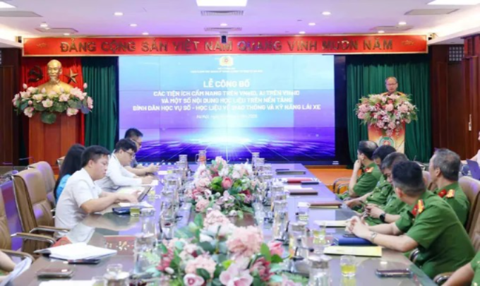 Bộ Công an công bố các tiện ích có trên VneID