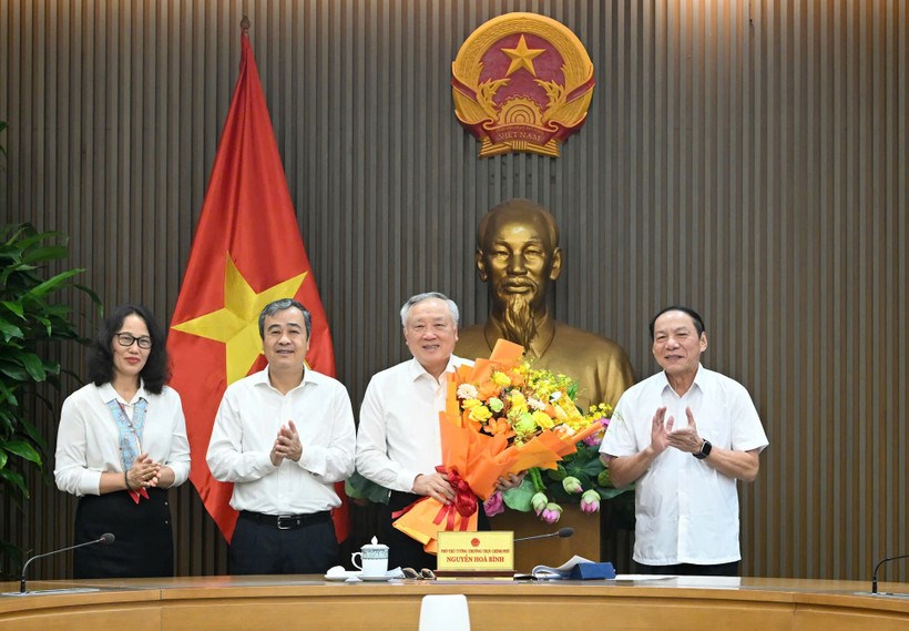 Chủ động triển khai quyết liệt và hiệu quả nhiệm vụ bảo vệ nền tảng tư ...