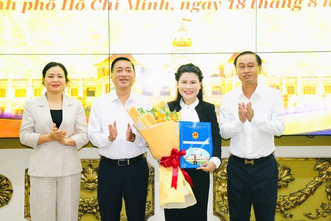 Đồng chí Ngô Lan Chi giữ chức Phó Chánh Văn phòng Đoàn ĐBQH và HĐND TPHCM