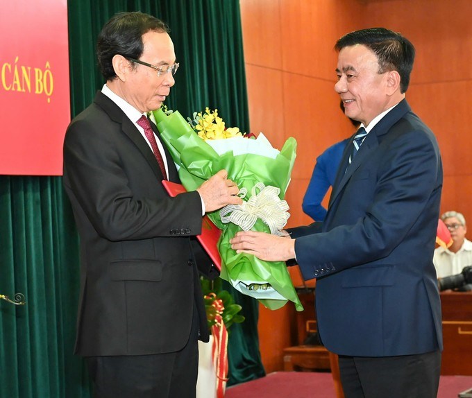 Đồng chí Nguyễn Văn Nên làm Ủy viên Thường trực Tiểu ban Văn kiện Đại hội XIV của Đảng