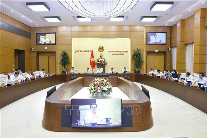 Phiên họp thứ 49 Ủy ban Thường vụ Quốc hội: Chủ động, linh hoạt, dám ...